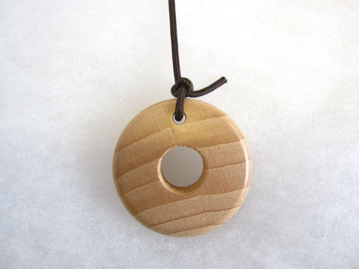 Ring bathroom light cord pull - Natural wood wooden string end ...